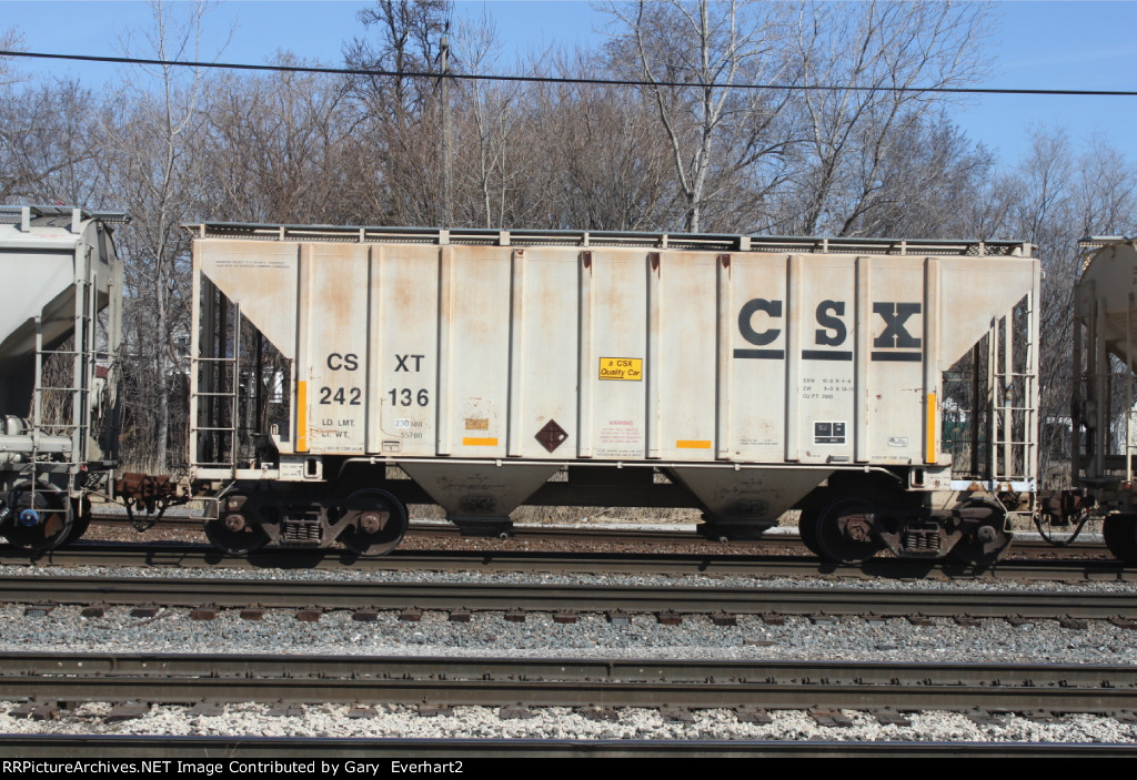 CSXT 242136